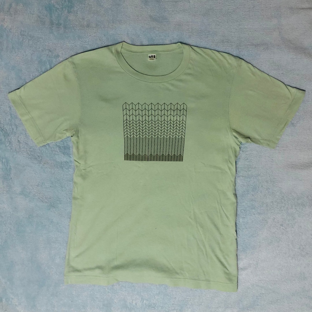UNIQLO ASEAN T-Shirt, Men's Fashion, Tops & Sets, Tshirts & Polo Shirts ...
