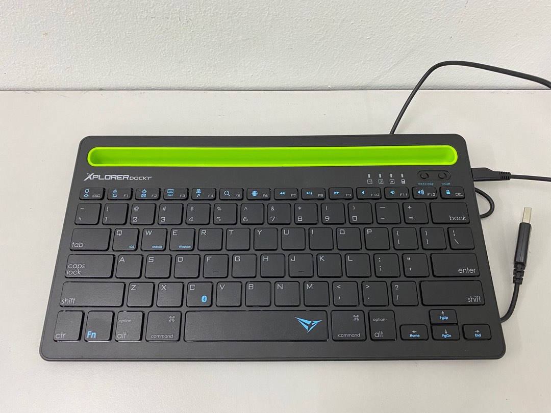 XPLORER DOCK 18T Wireless Keyboard Computers Tech Parts Accessories Computer Keyboard On