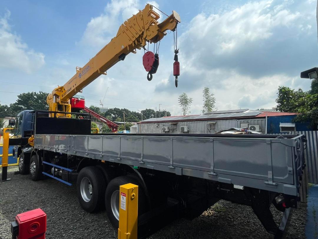 17 TONS DAEWOO BOOM TRUCK FOR SALE!!, Special Vehicles, Heavy Vehicles ...