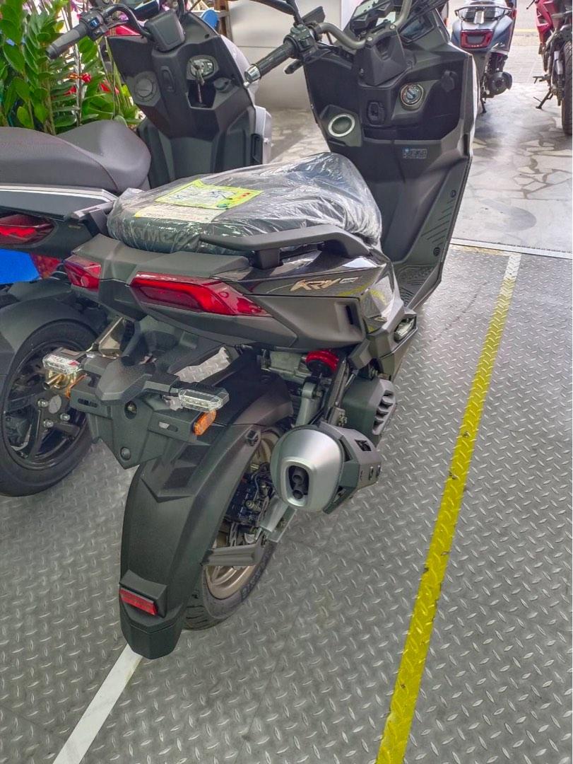 台中宏祥車業 全新KRV180 TCS版, 機車, 新車在旋轉拍賣