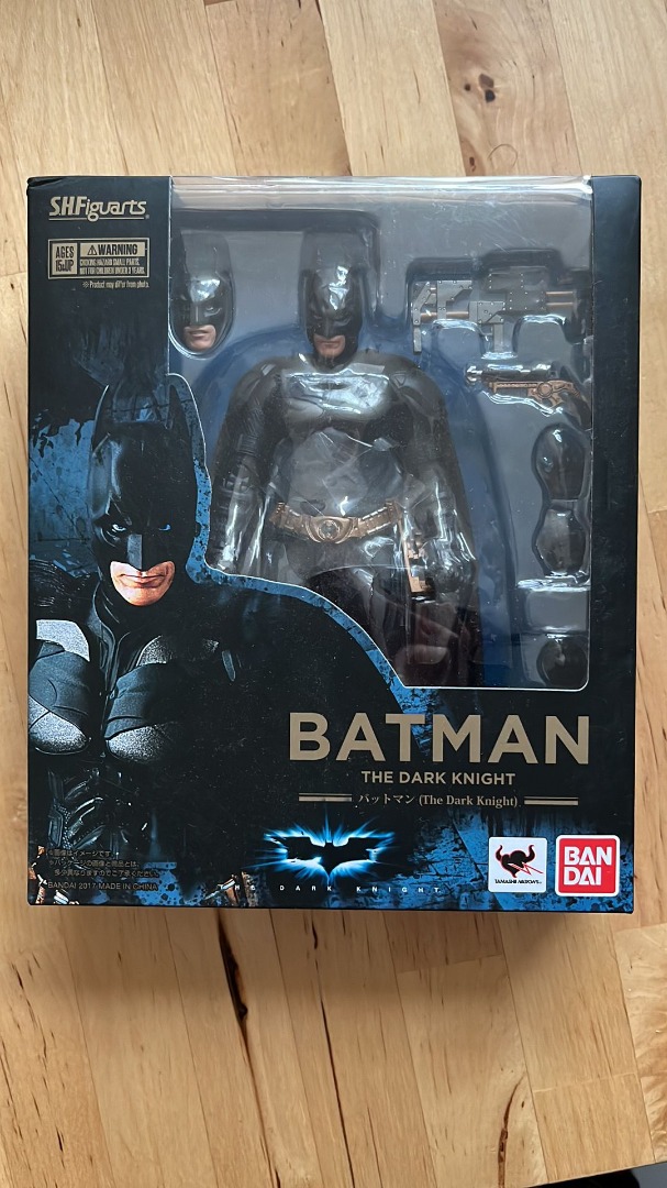全新 SHF BATMAN THE DARK KNIGHT, 興趣及遊戲, 玩具 & 遊戲類 - Carousell
