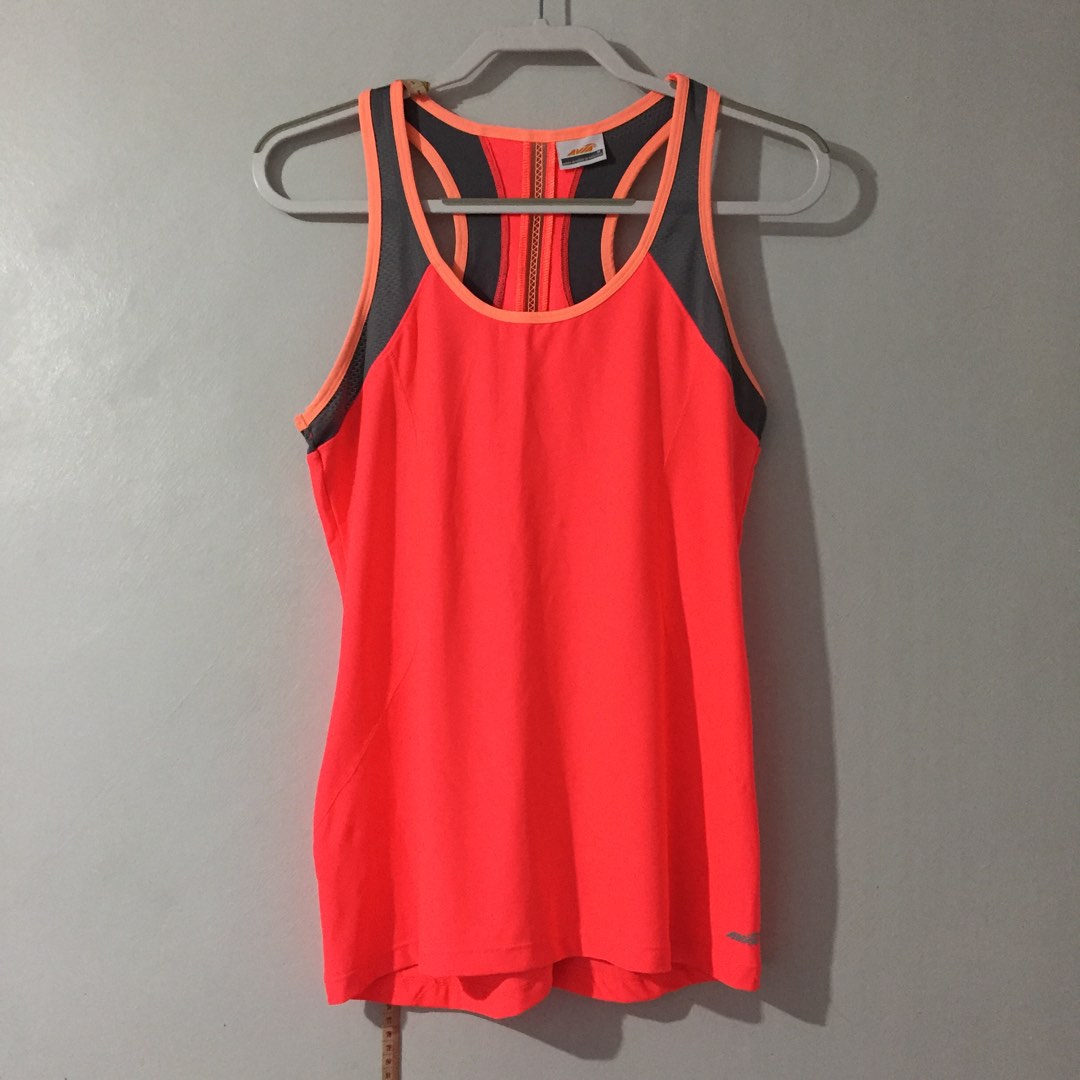 AVIA Neon Pink Activewear Top, Women's Fashion, Activewear on Carousell