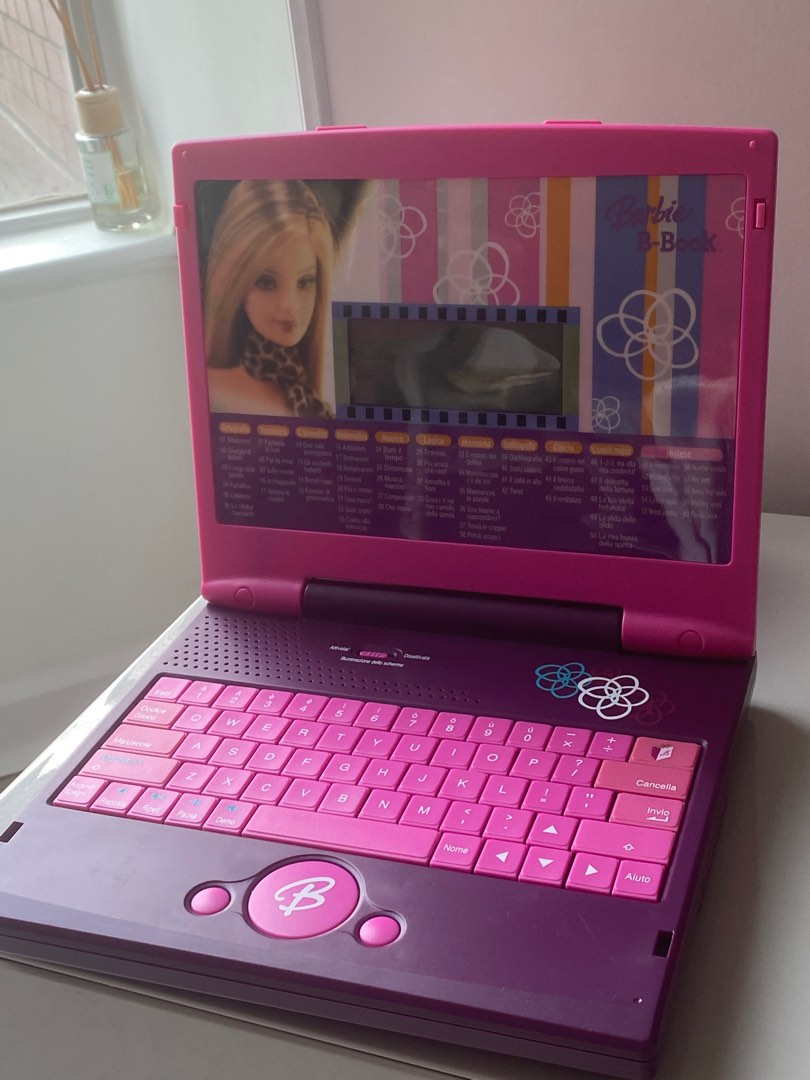 Barbie computer , 興趣及遊戲, 玩具 & 遊戲類 - Carousell