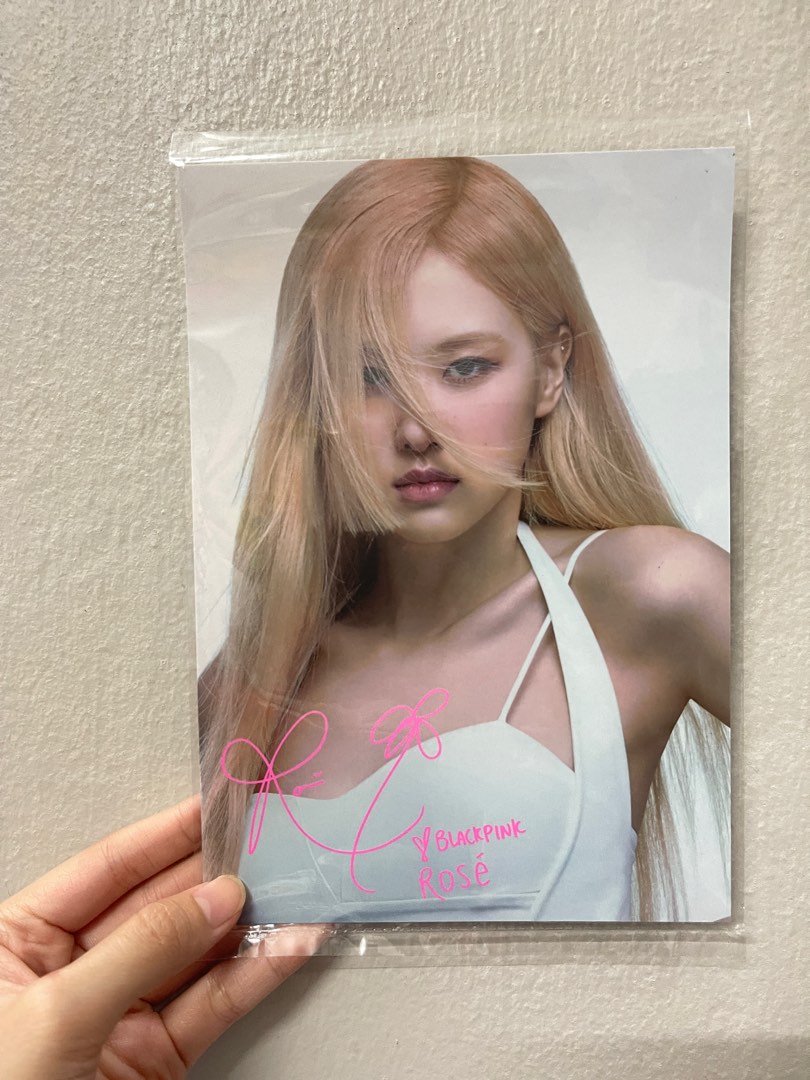 BLACKPINK SINGLE PHOTOCARD Rosé, Hobbies & Toys, Memorabilia & Collectibles, K-Wave on Carousell