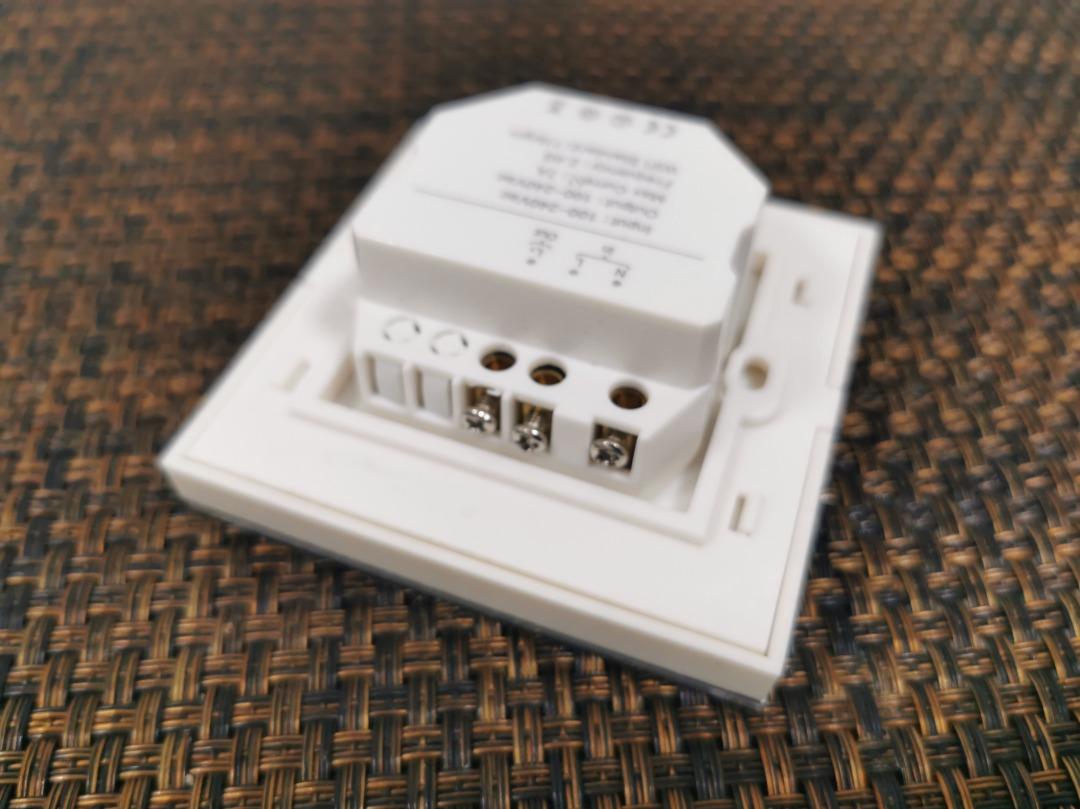 BNIB*** WIFIPLUG GLASS+ WIFI Smart Wall Switch Timer 1 Gang, TV & Home ...