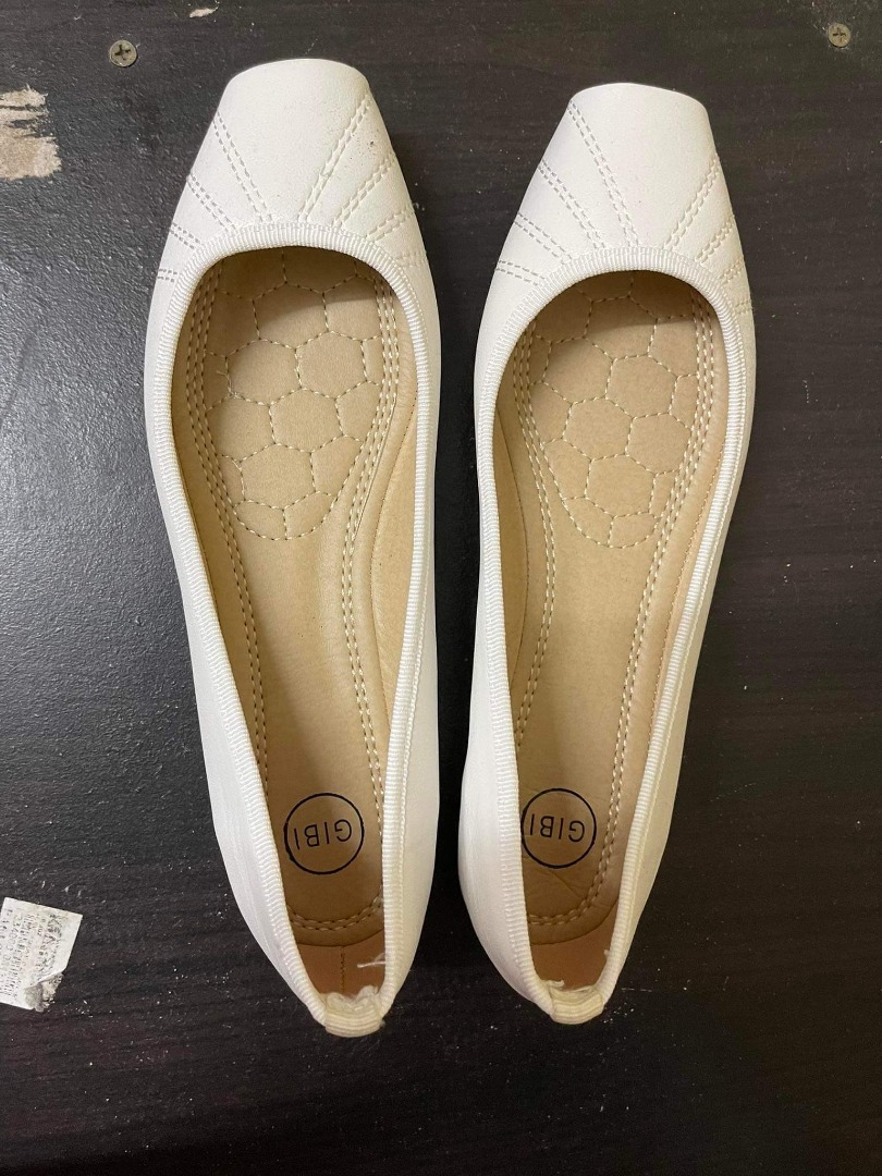 brand new gibi shoes, Women's Fashion, Footwear, Flats & Sandals on ...