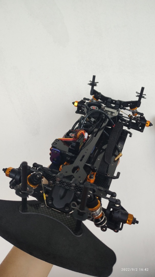 Carten T410R Chassis w Upgrades + Spares, Hobbies & Toys, Toys & Games on Carousell