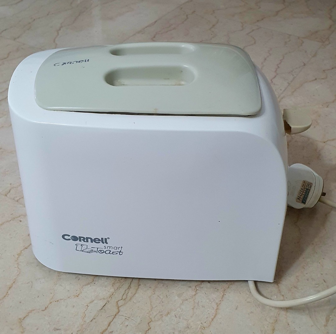 Cornell Smart toast Toaster, TV & Home Appliances, Kitchen Appliances ...