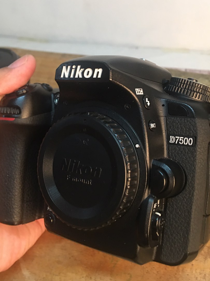 D7500 pakage, Photography, Cameras on Carousell