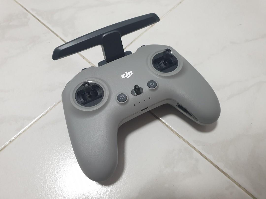 DJI controller., Hobbies & Toys, Toys & Games on Carousell
