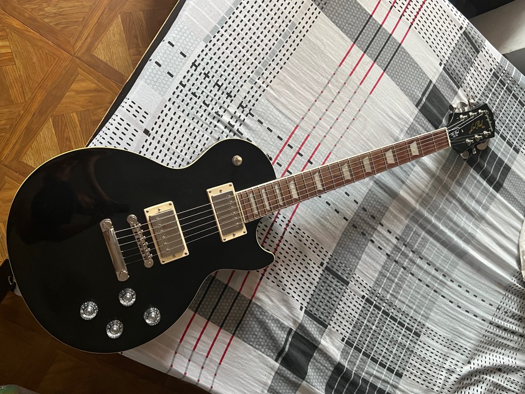 Epiphone Les Paul Muse Jet Black Metallic, Hobbies & Toys, Music ...