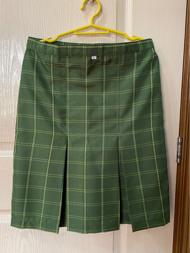 FEU SHS UNIFORM SKIRT, Women's Fashion, Bottoms, Skirts on Carousell