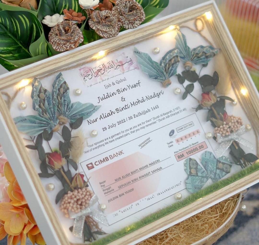 Frame Mas Kahwin Cheque/ Deko Duit, Services, Others on Carousell