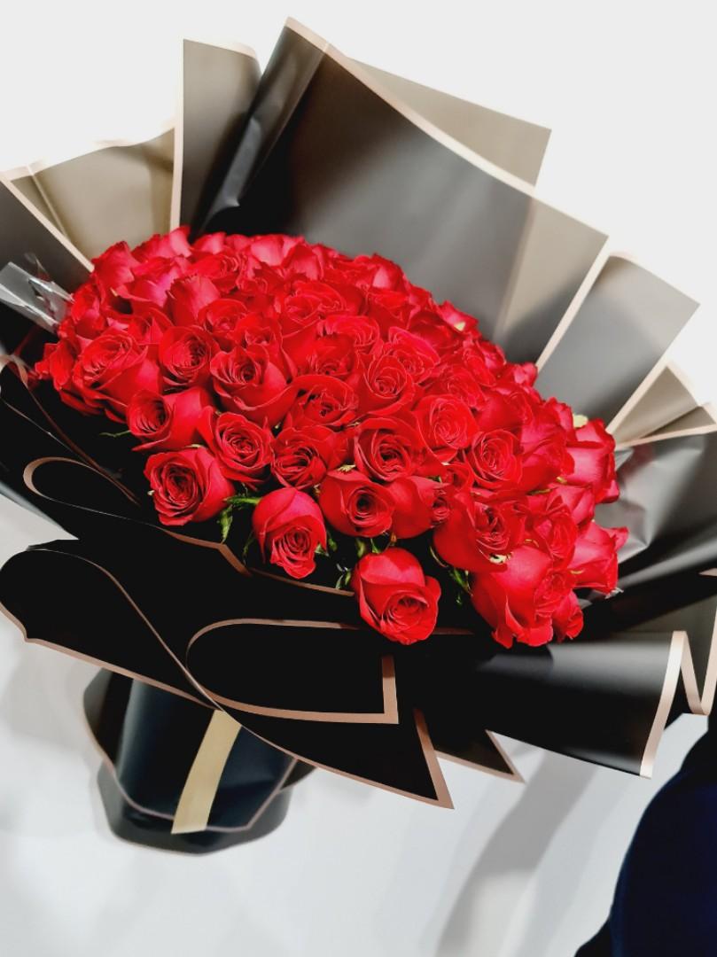 Fresh roses 99 stalks bouquet- foc delivery, Hobbies & Toys, Stationery ...