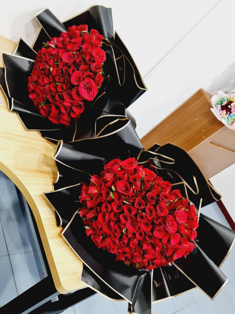 Fresh roses 99 stalks bouquet- foc delivery, Hobbies & Toys, Stationery ...