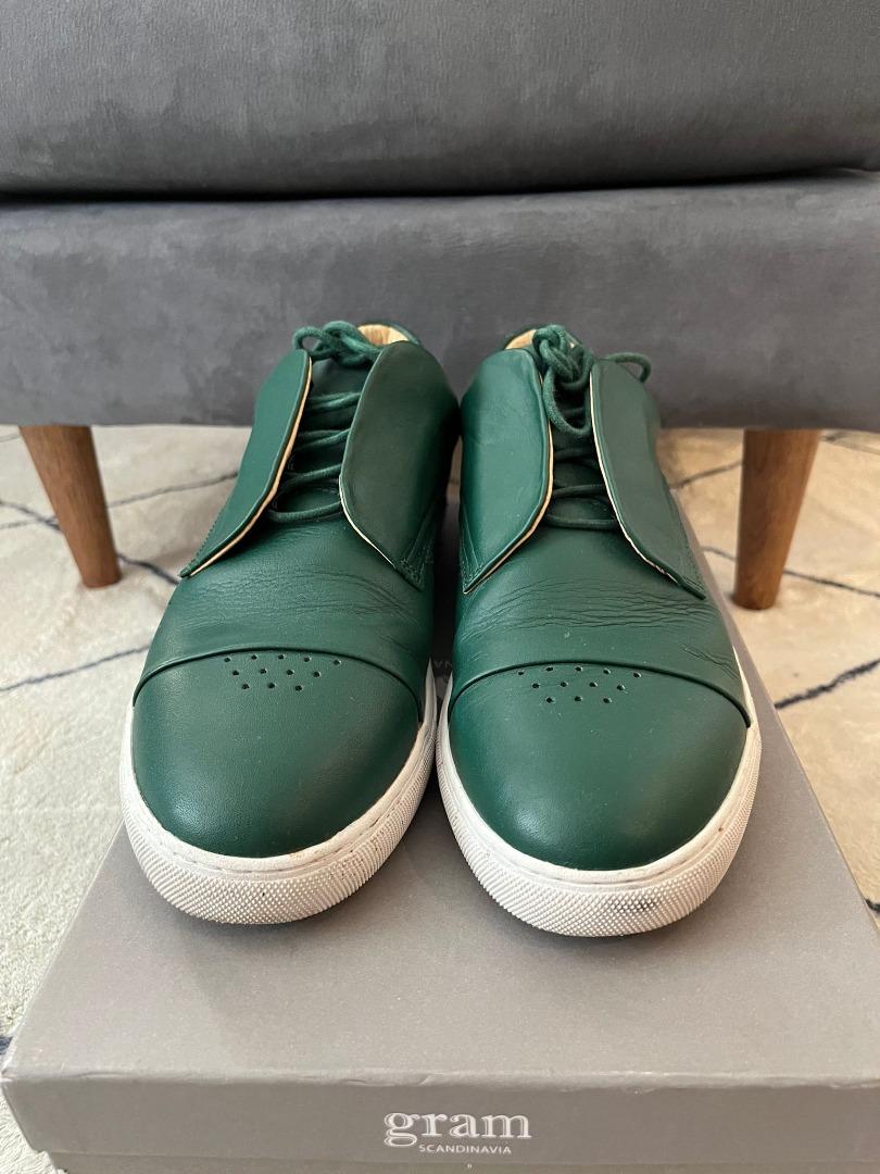 GREEN LEATHER SHOES- GRAM, 女裝, 鞋, 波鞋 - Carousell