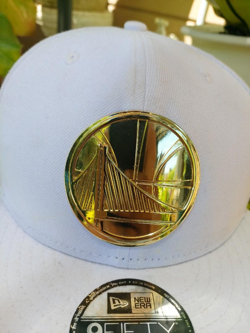 GSW GOLD METAL BADGE LOGO, Men's Fashion, Activewear on Carousell