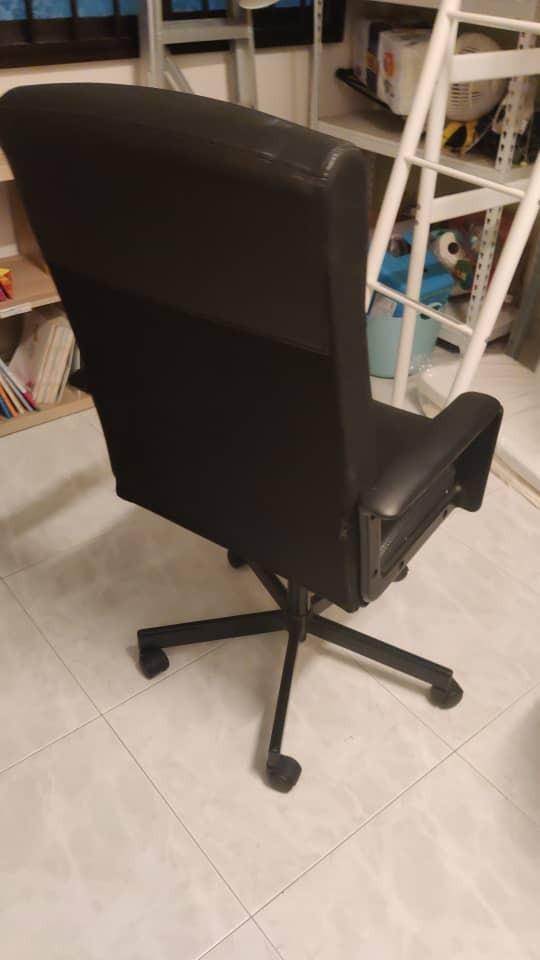 IKEA MILLBERGET Swivel Chair, Furniture & Home Living, Furniture ...