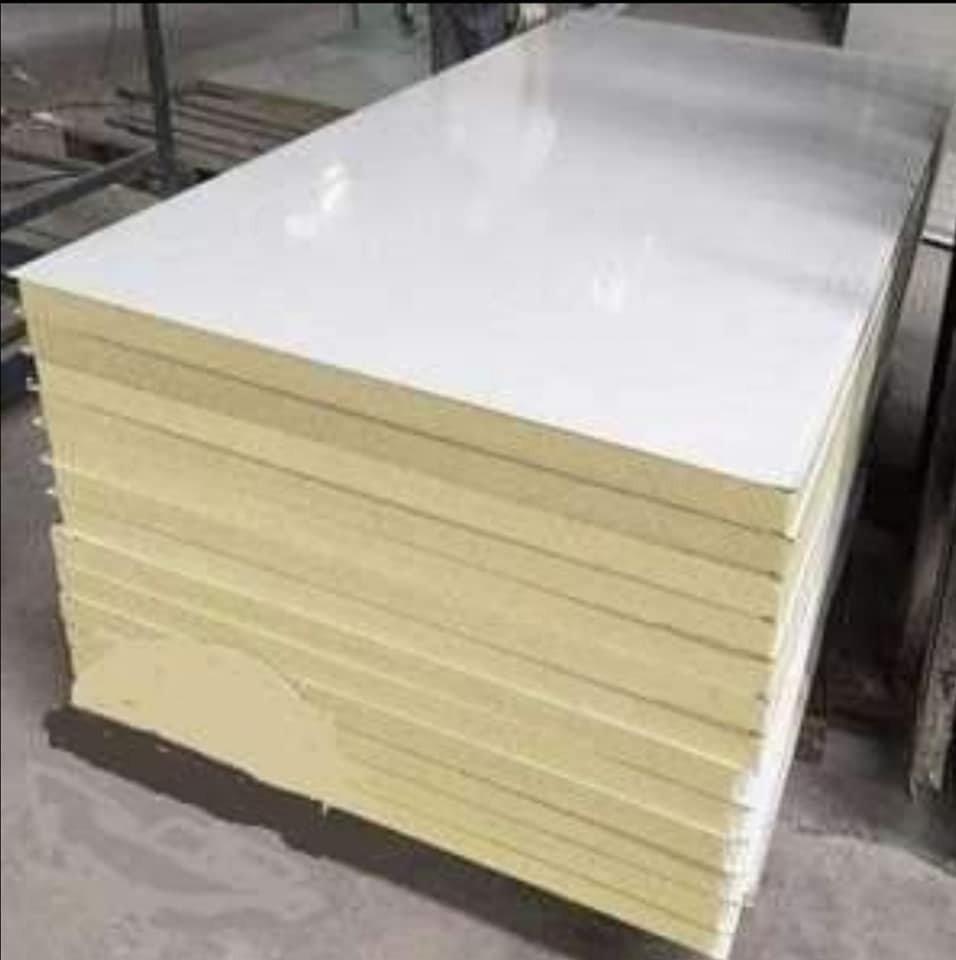Insulated Pu Polyurethane Sandwich Panels 1.0mW & 1,15mW Effectiveness ...