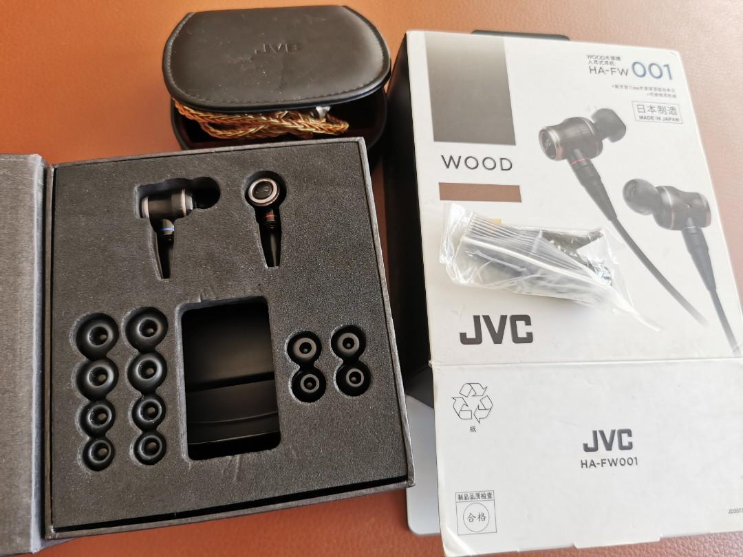 JVC FW001, full set with box and 4.4 cable, Audio, Earphones on Carousell