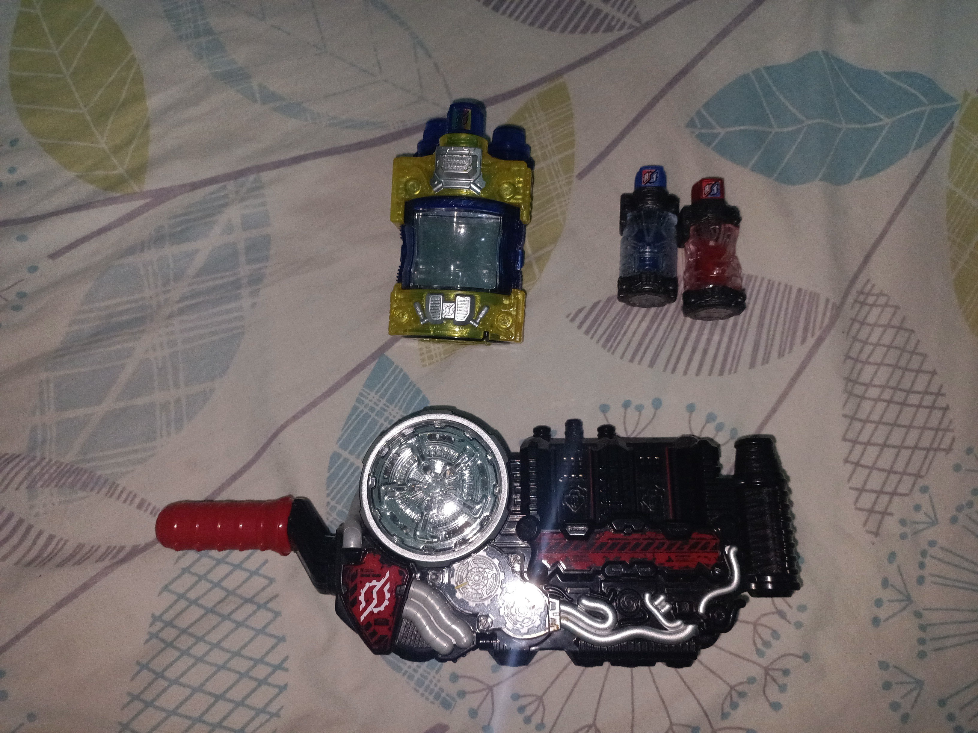 Kamen Rider Build Driver Dx, Rabbit, Tank and Genius Bottles, Hobbies ...