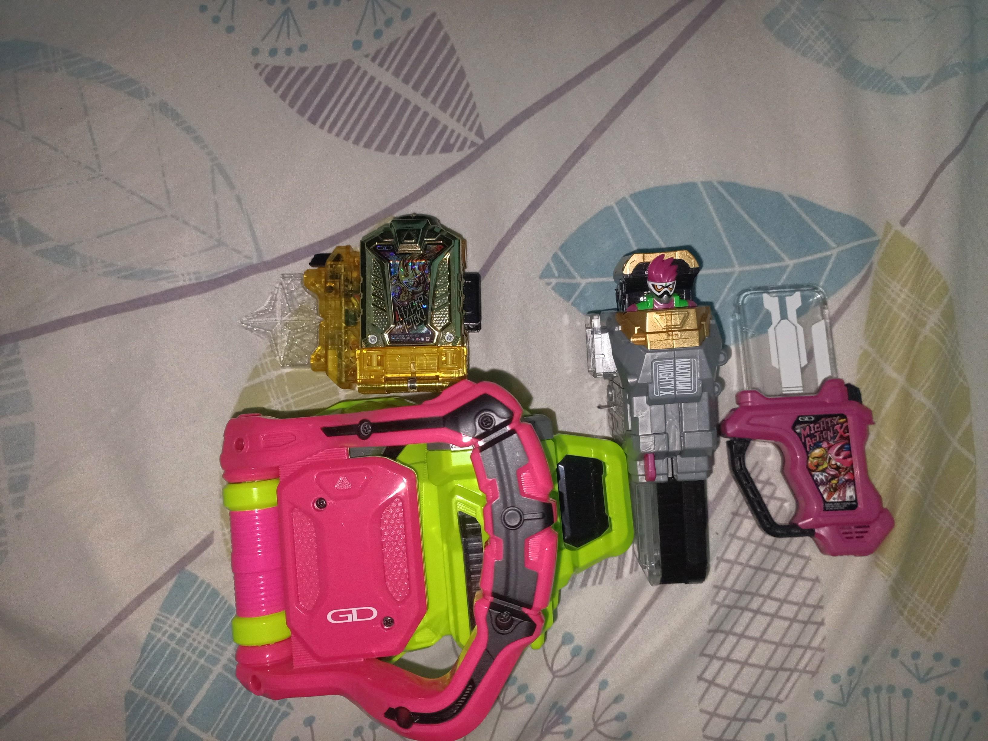 Kamen Rider Ex-Aid Gamer Driver Dx, Mighty Action X, Maximum Mighty X ...