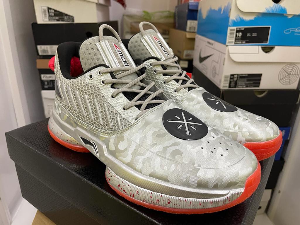 Li-Ning Way of Wade 7 Wow 7 Veterans Days US10, 男裝, 鞋, 波鞋 - Carousell