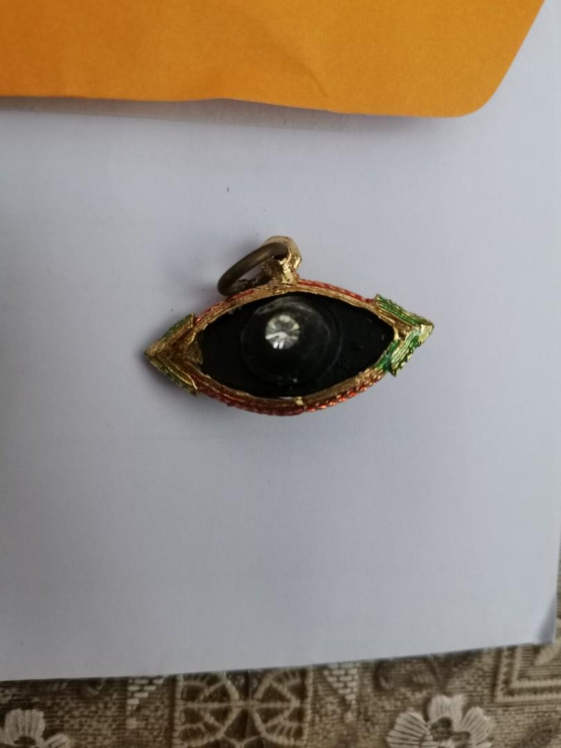 Lp Pinak eyes amulet, Hobbies & Toys, Memorabilia & Collectibles ...