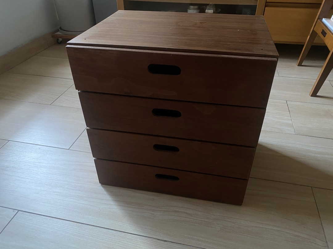 Muji walnut stacking chest 4 drawers, 傢俬＆家居, 傢俬, 書櫃、櫃子及架 - Carousell