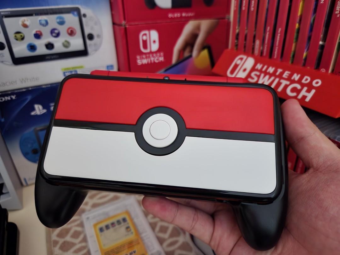New Nintendo 2DS XL Pokeball Edition, Video Gaming, Video Game Consoles ...