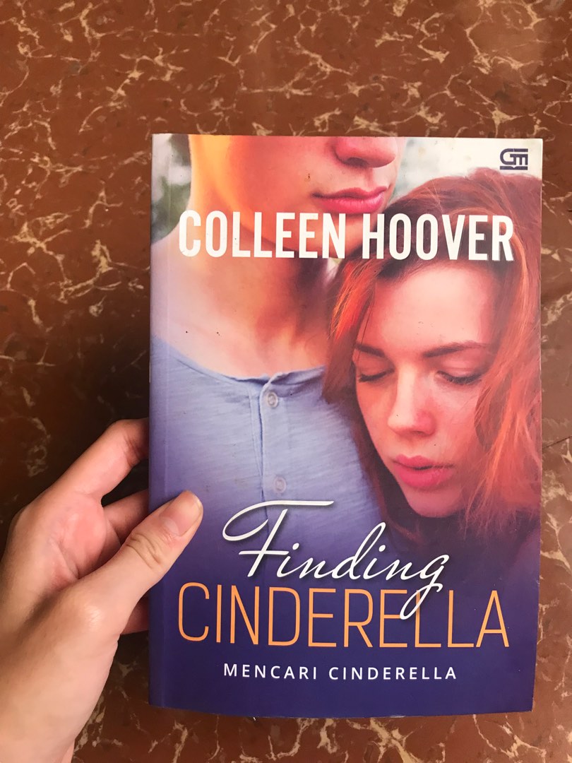 Novel Finding Cinderella by Colleen Hoover, Buku & Alat Tulis, Buku di ...