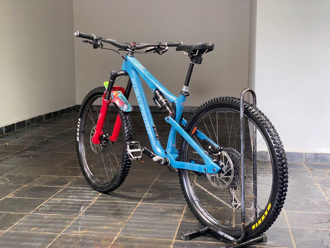 Priced to sell-Nukeproof Reactor 290 Carbon, Medium (Frame only ...