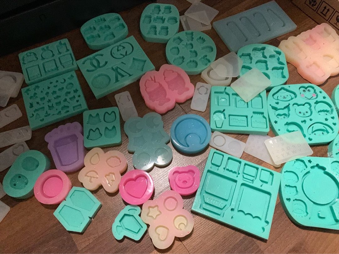 PREMIUM MOLDS, Hobbies & Toys, Stationery & Craft, Handmade Craft on ...