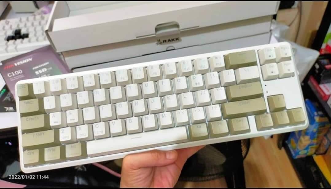 RAKK PLUMA WIRELESS MECHANICAL KEYBOARD, Computers & Tech, Parts ...