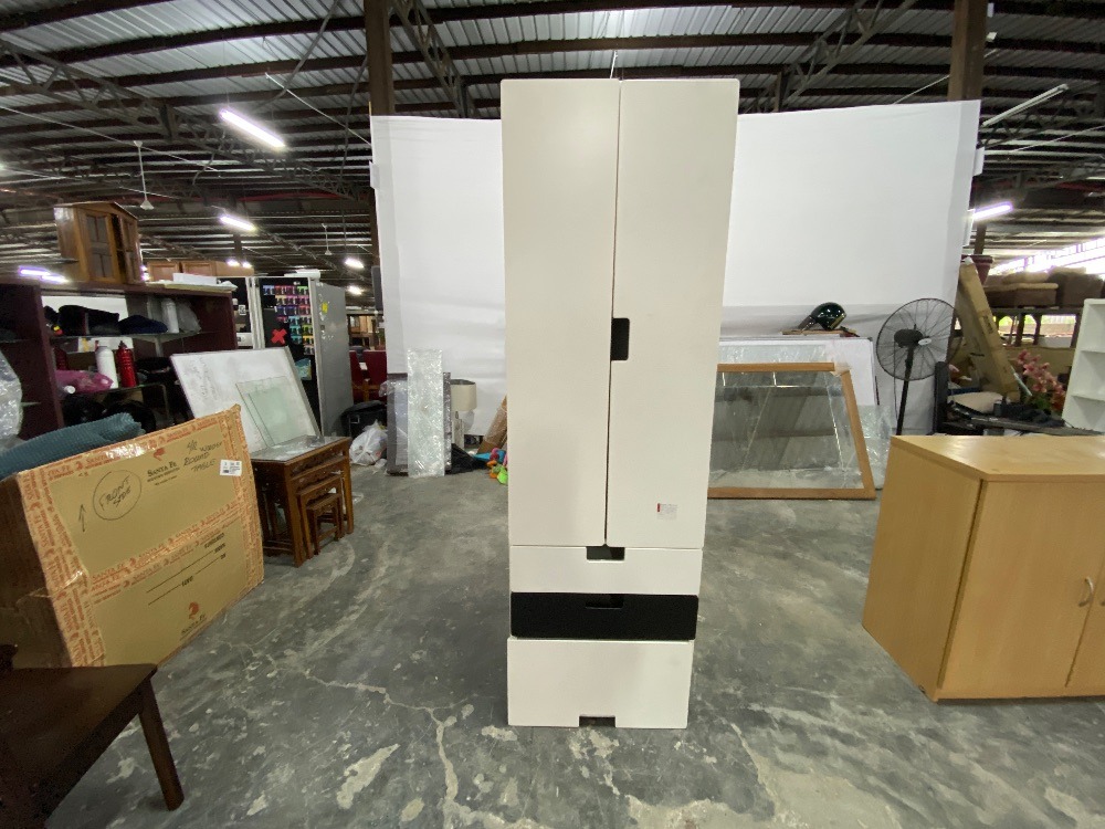 Tall Wooden 2 Door Wardrobe with 3 Drawer White Colour / Almari Pakaian ...