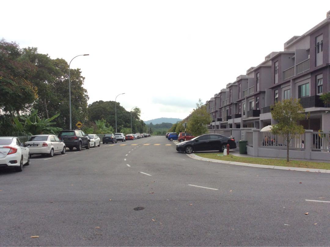 Teres corner lot bandar puteri bangi, Property, For Sale on Carousell