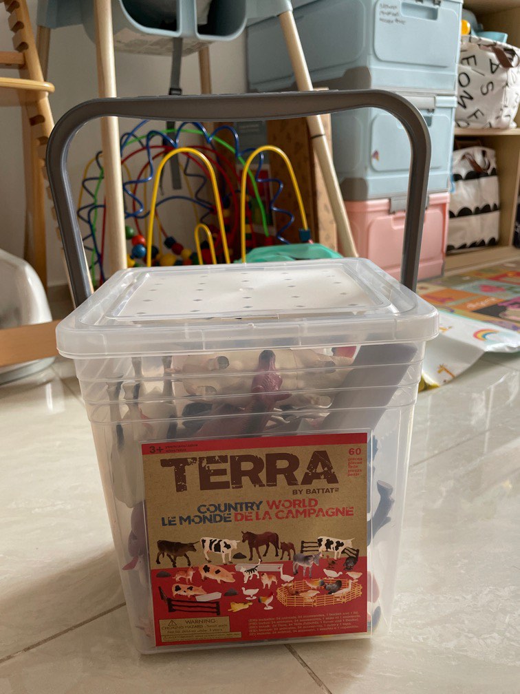 Terra farm animals, Hobbies & Toys, Toys & Games on Carousell