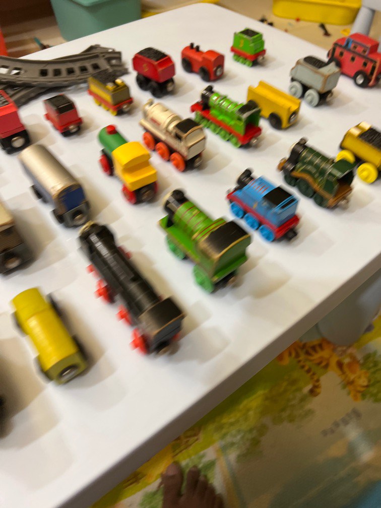 Thomas the train set, Hobbies & Toys, Toys & Games on Carousell