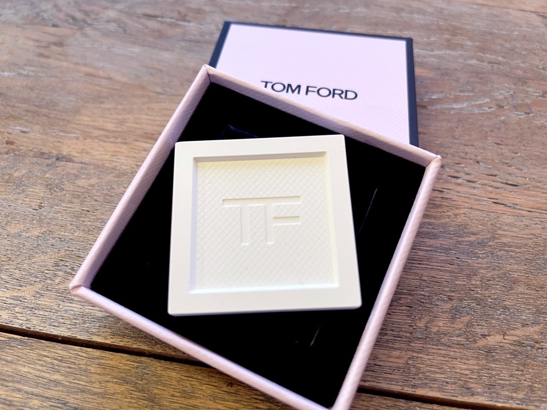 TOM FORD Ceramic Perfume Diffuser, Luxury, Accessories on Carousell