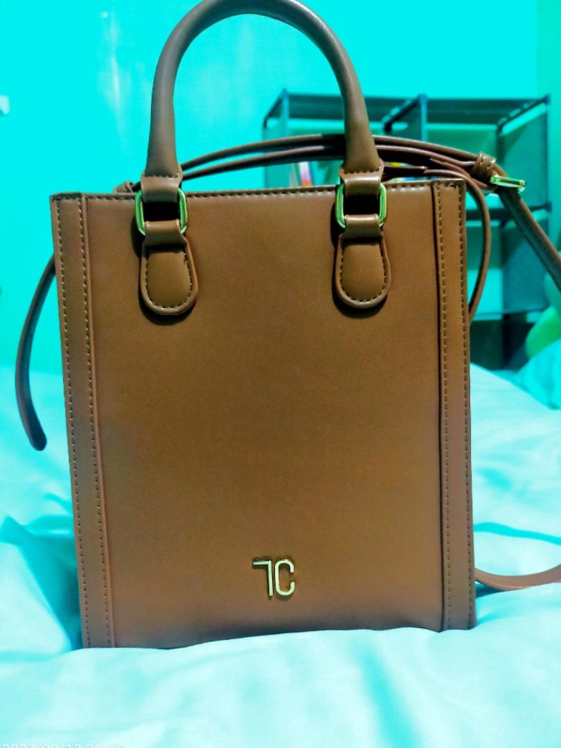 Tracey Tote Bag, Women's Fashion, Bags & Wallets, Tote Bags on Carousell