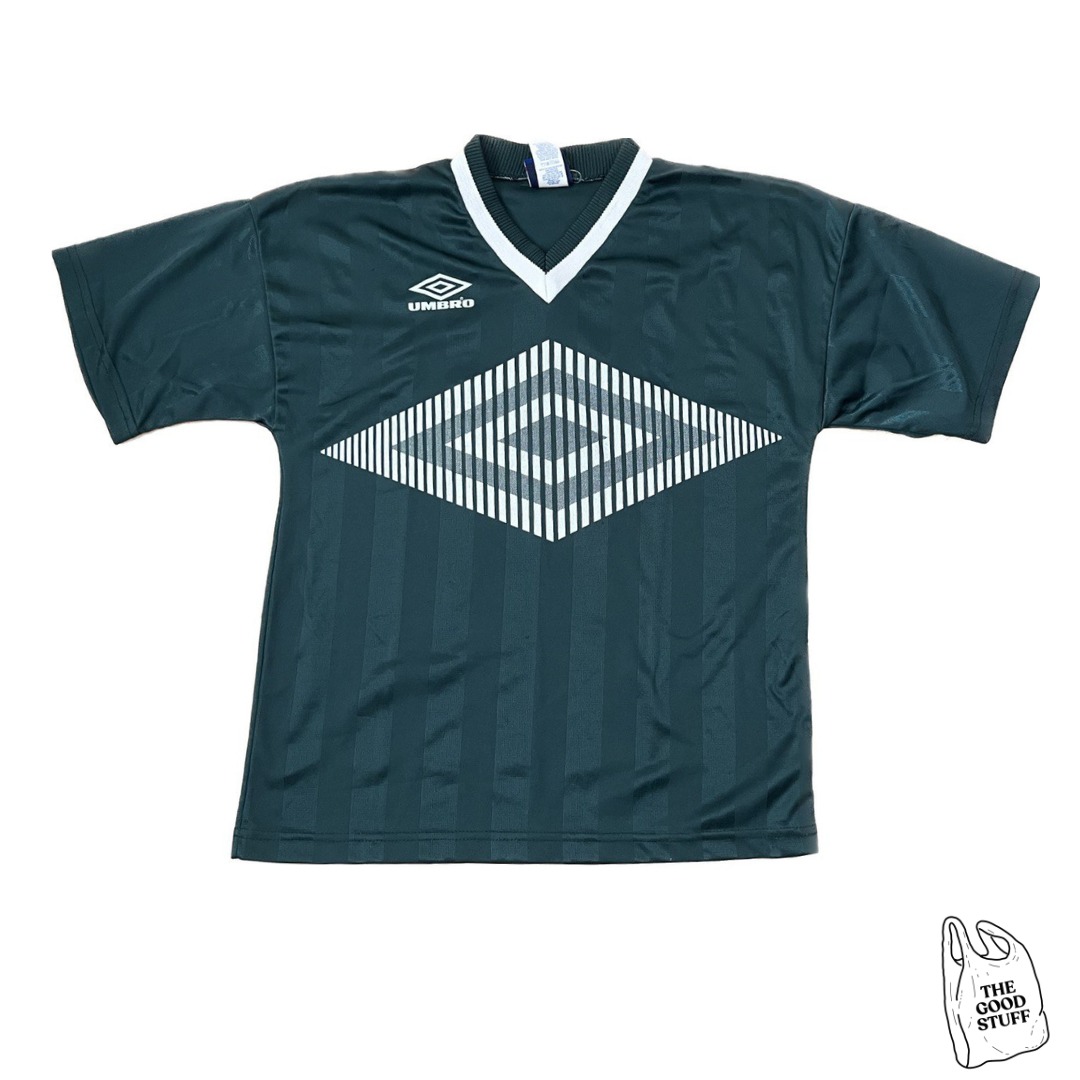 UMBRO RETRO JERSEY , Men's Fashion, Tops & Sets, Tshirts & Polo Shirts ...
