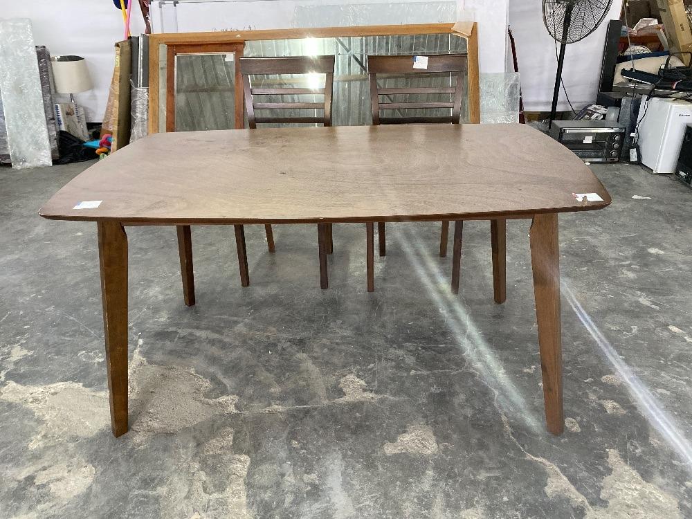 Wooden 6-seater Dining Table Walnut Colour / Meja Makan 6 tempat duduk ...