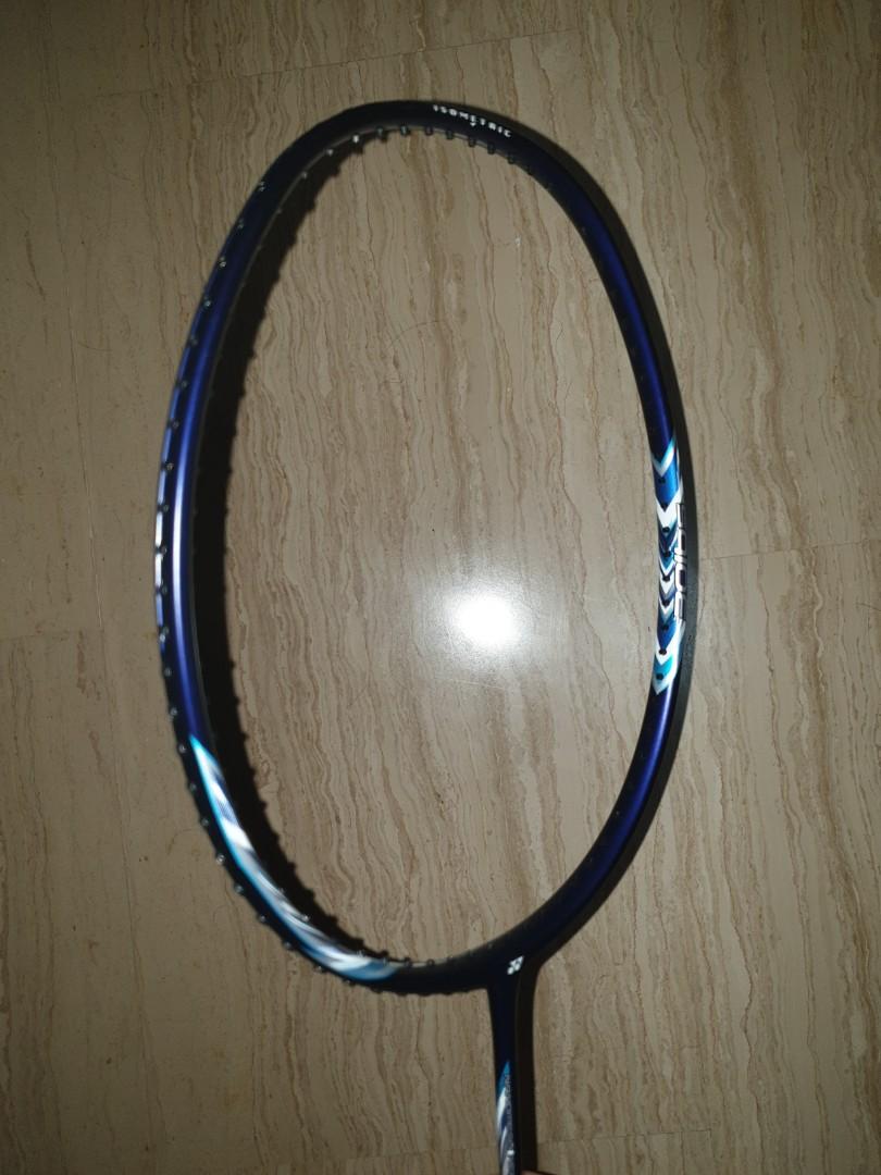Yonex Astrox Lite 27i, Sports Equipment, Sports & Games, Racket & Ball ...