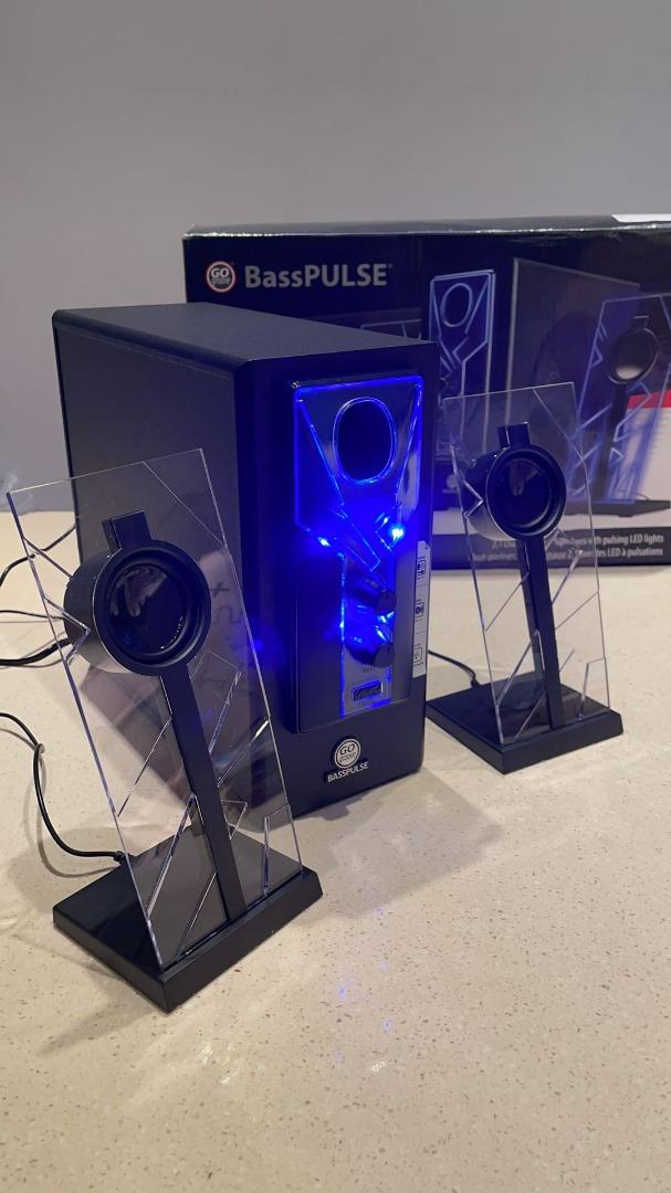 2944) GOgroove BassPULSE 2.1 Computer Speakers with Blue LED Glow ...