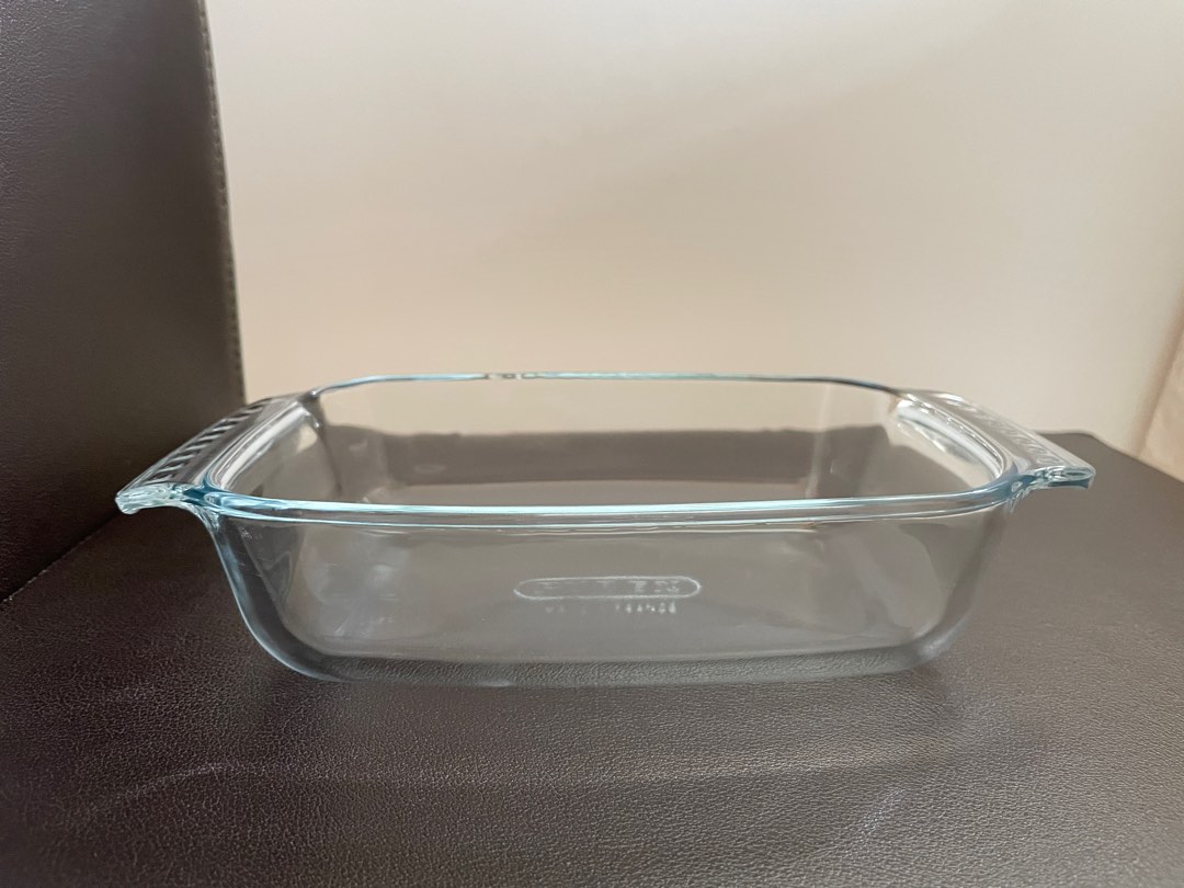 3 Pyrex brand dishes, Furniture & Home Living, Kitchenware & Tableware ...