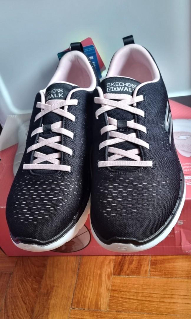 BN Skechers Women Go Walk 6 Adora Shoes US8, Women's Fashion, Footwear ...