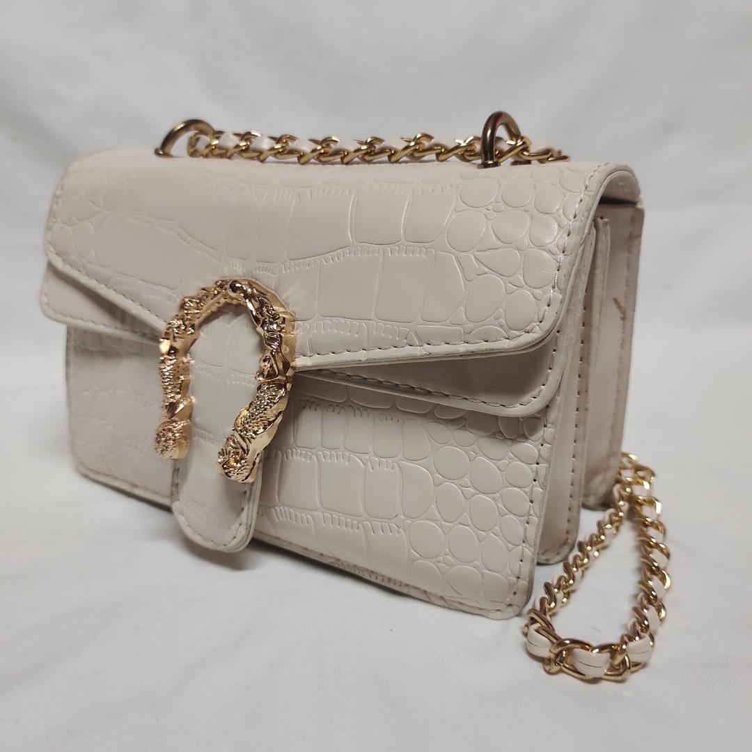Cream Crocodile Embossed Leather Chain Sling Bag / Crossbody Bag ...