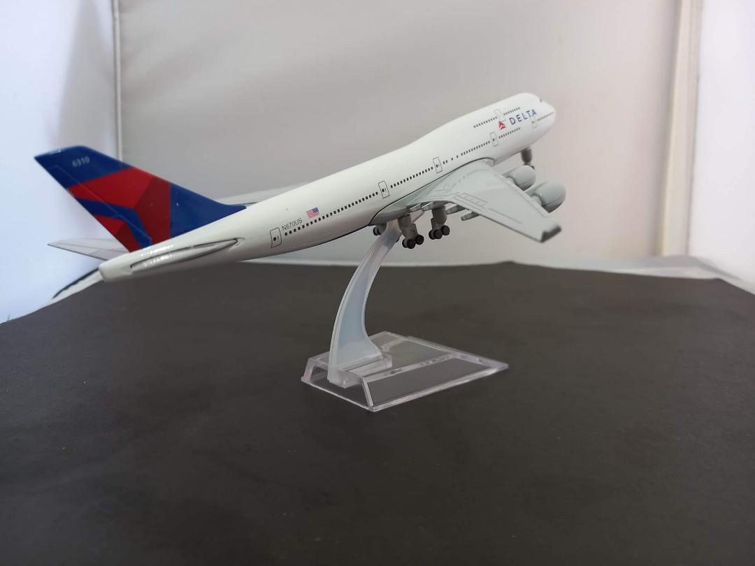 Delta B747 Diecast Aircraft Model 8 inches, Hobbies & Toys, Toys ...
