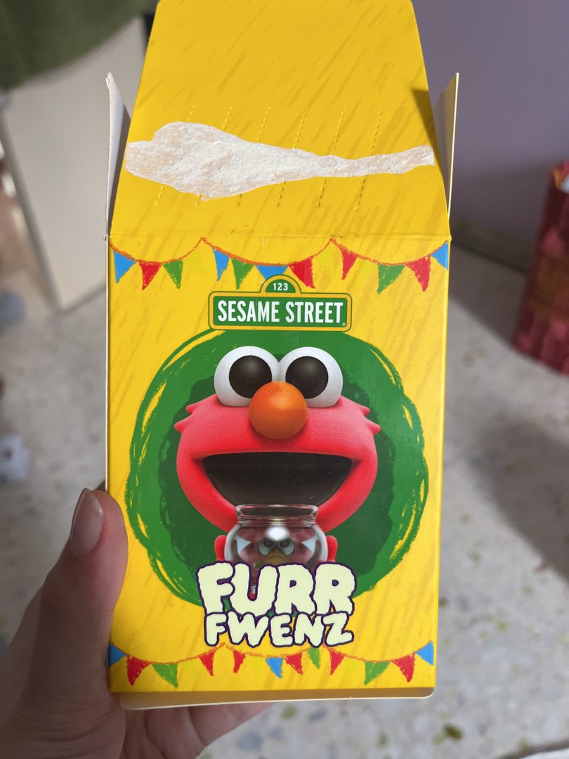Furr Fwenz blind box - ELMO, Hobbies & Toys, Memorabilia & Collectibles ...