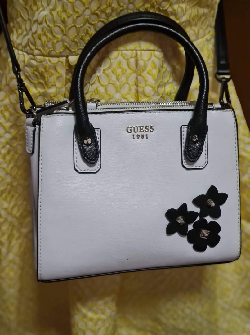 Guess Book Tote Two-Way Bag, Women's Fashion, Bags & Wallets, Cross ...
